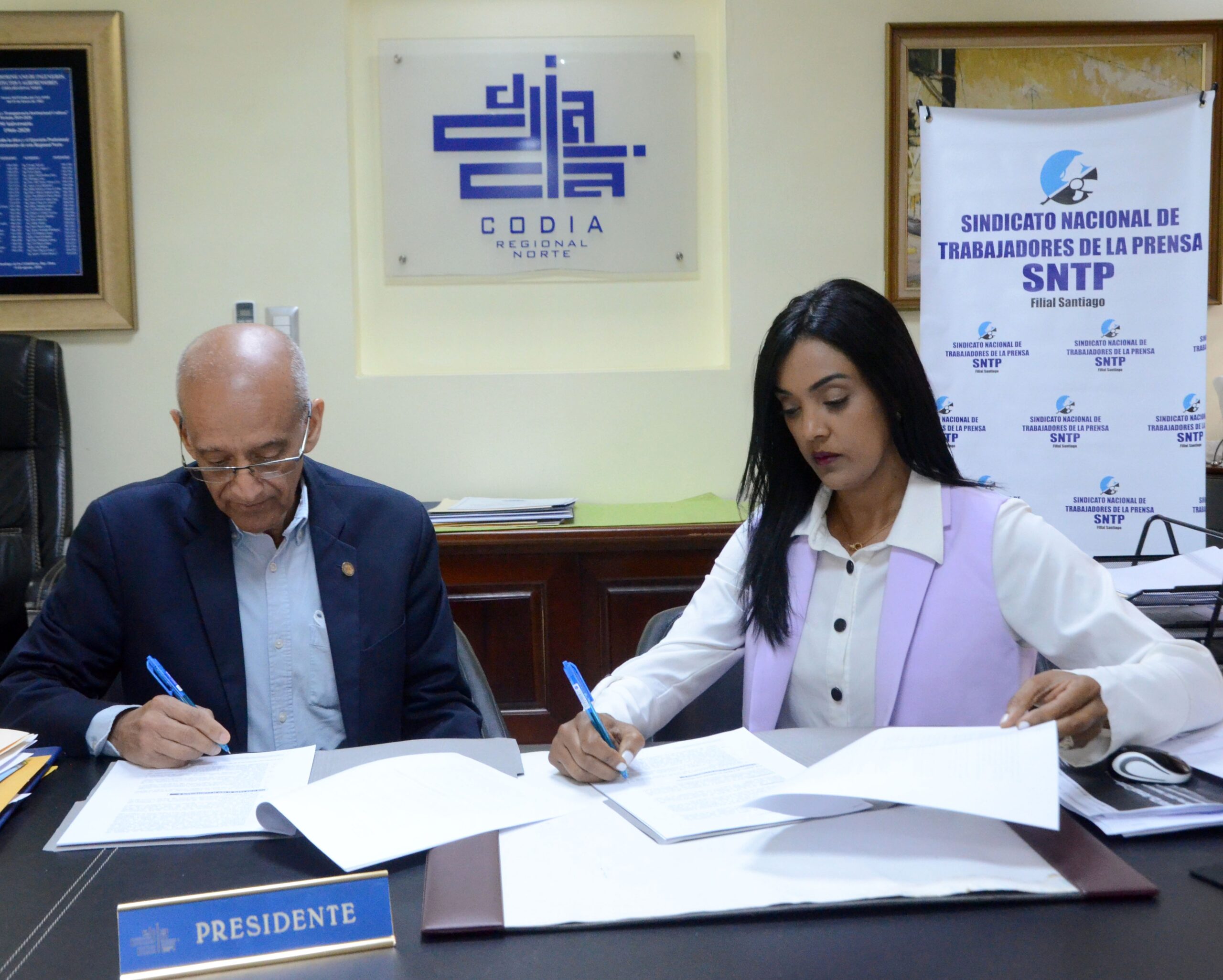 El CODIA y el SNTP firman una alianza de colaboración ...